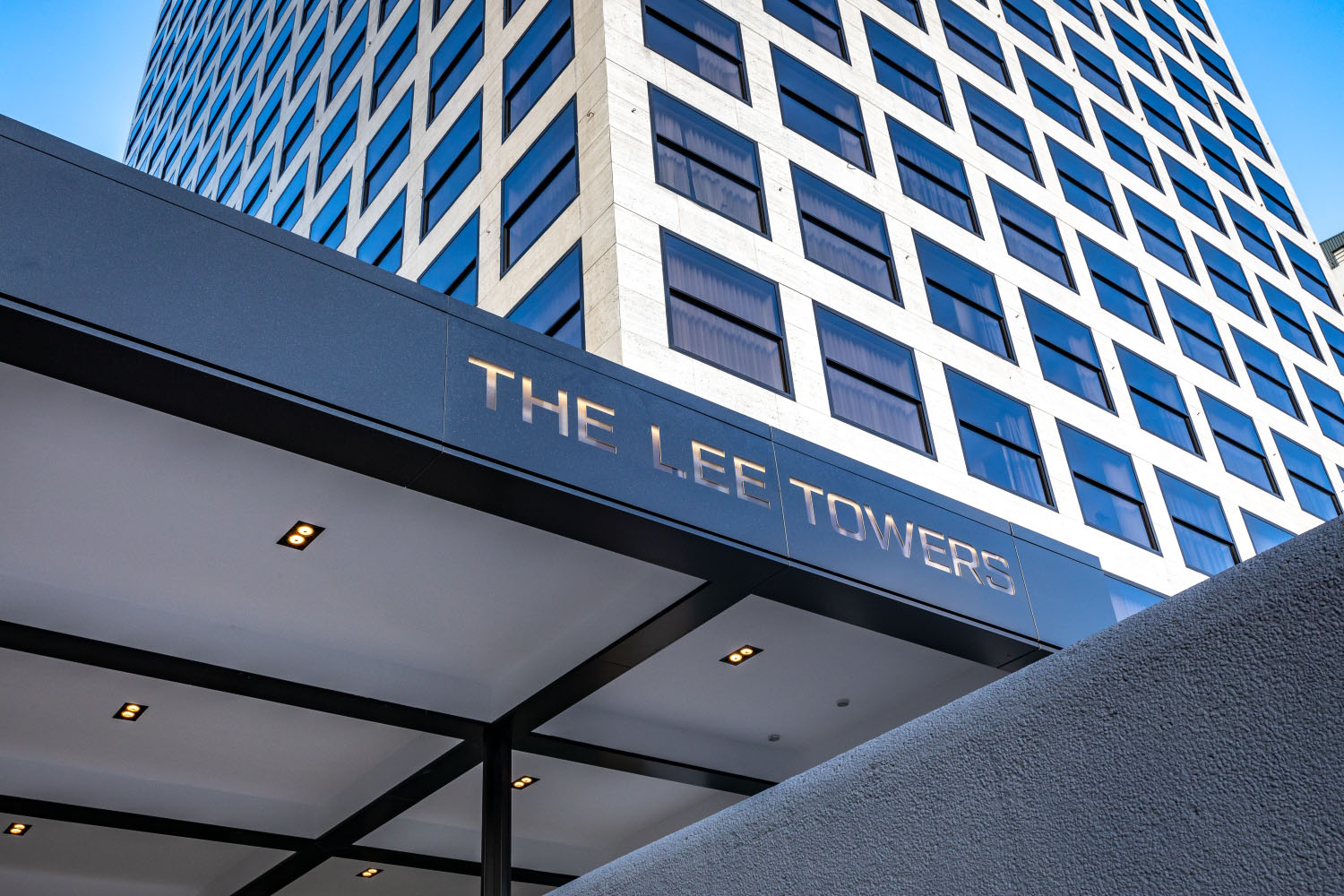 The Lee Towers - Dutch maintenance group